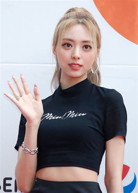 220825 Itzy Yuna K Global Heart Dream Awards Kpopping