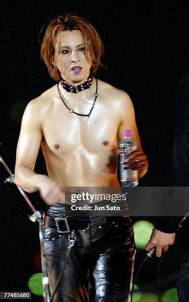 Yoshiki Musician Photos And Premium High Res Pictures Getty Images