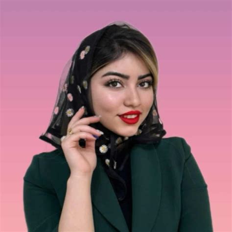 معرفی مرکز تخصصی ناخن در انقلاب کجاست؟🥇نوروز 1405