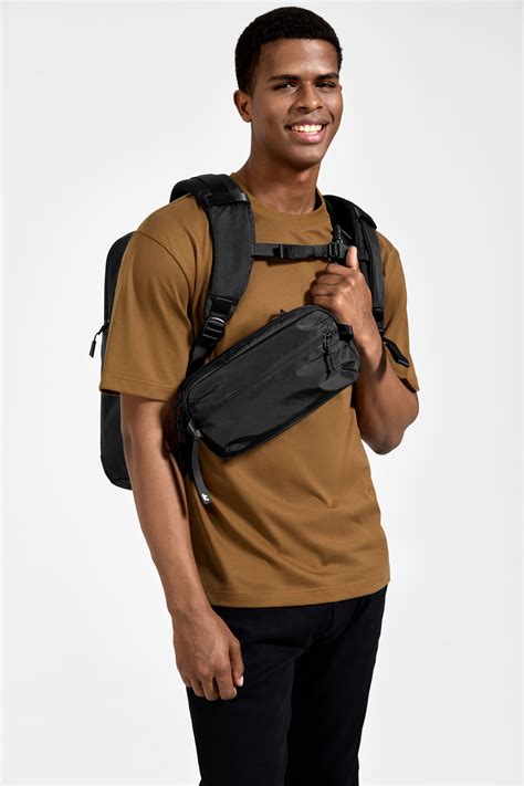 Tomtoc Aviator T33 Chest Bagtomtoc 15l Sling Bag With Rfid Blocking