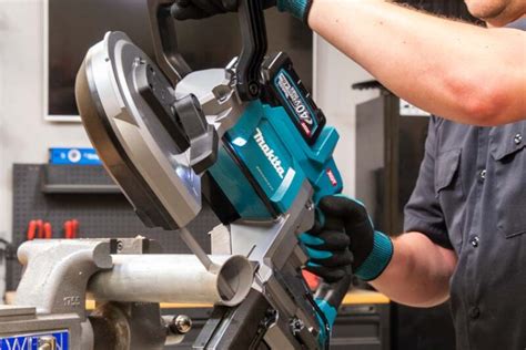 Makita 40v Max Xgt Cordless Portable Band Saw Review Ptr