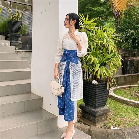 Dea Ayu Mrdh Deaayu • Instagram Photos And Videos