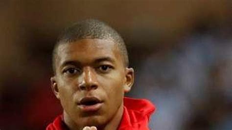 El Mónaco Deja Sin Jugar A Mbappé Que Se Acerca Al Psg