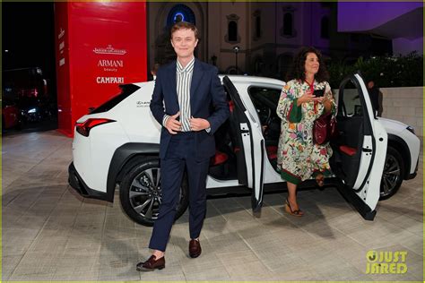 Andrea Riseborough And Dane Dehaan Premiere Zerozerozero At Venice Film Festival Photo 4345600