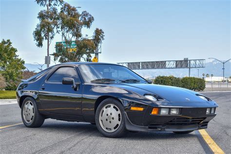 1986 Porsche 928s Coupe Singleton Classics