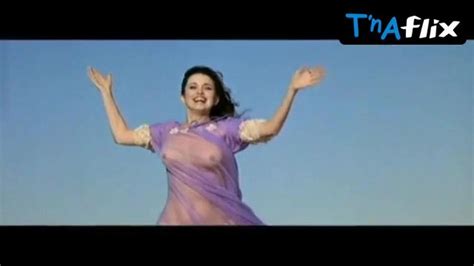 Phyllis Davis Breasts Scene In Beyond The Valley Of The Dolls