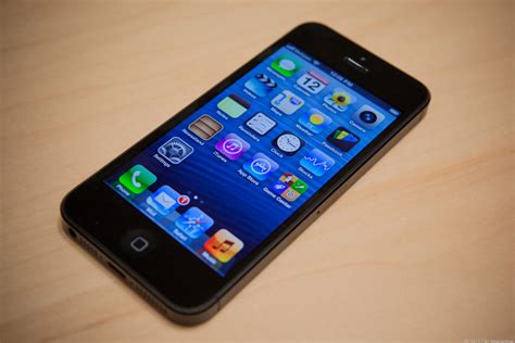 Apple Iphone 5 Review Iphone 5 Preview Hands On Cnet