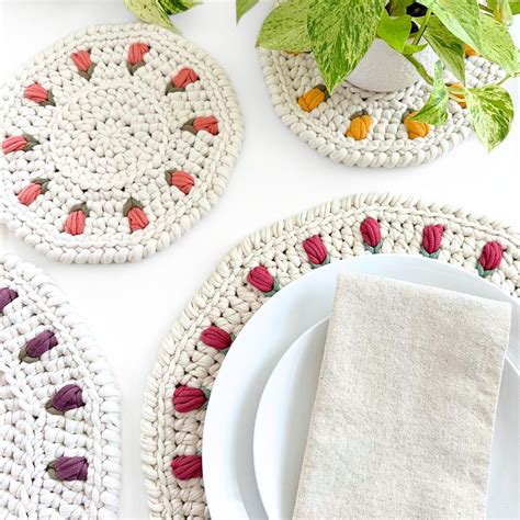 Diy Crochet Pattern Crochet Tulip Placemat And Doily Pattern Floral