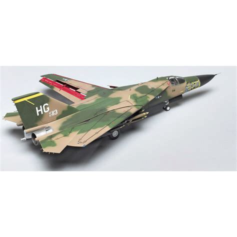 F 111a Aardvark 148 Kit Military Issue Collectibles