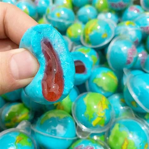 Hot Selling Popular Halloween Gummy Candy Eyes Ball Gummy Soft Candy Jelly Candy And Gummy Candy