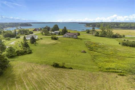 Cushing Me Old House Dreams