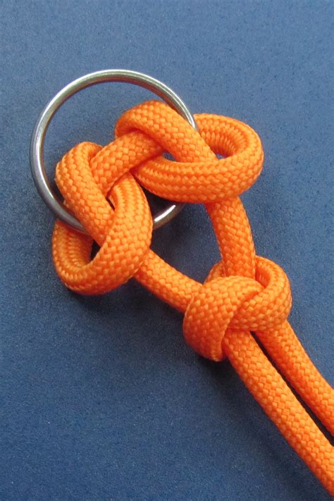 Easy Paracord Keychain Paracord Keychain Double Loops Knot Diy