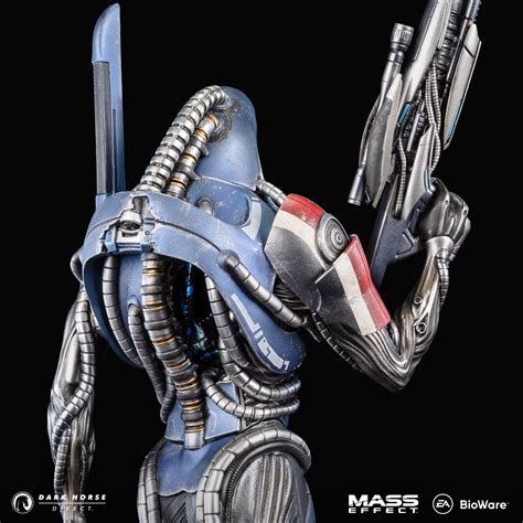 Build Your Squad With Two New “mass Effect” Figures From Dark Horse And