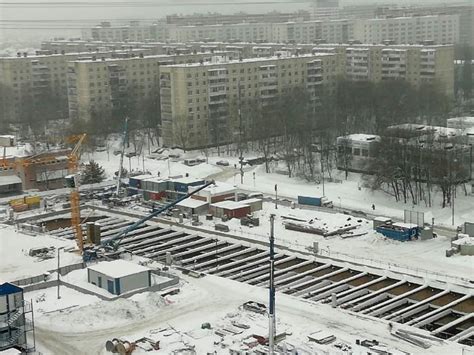 Generala Tyuleneva Metro Station Moscow
