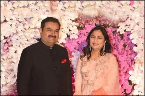 Gautam Adani Priti Adani Love Story पहली नजर में प्रीति अडानी ने गौतम अडानी को कर दिया था