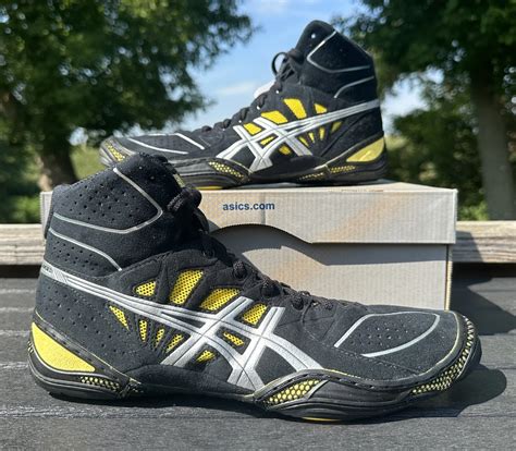 Asic Wrestling Shoes