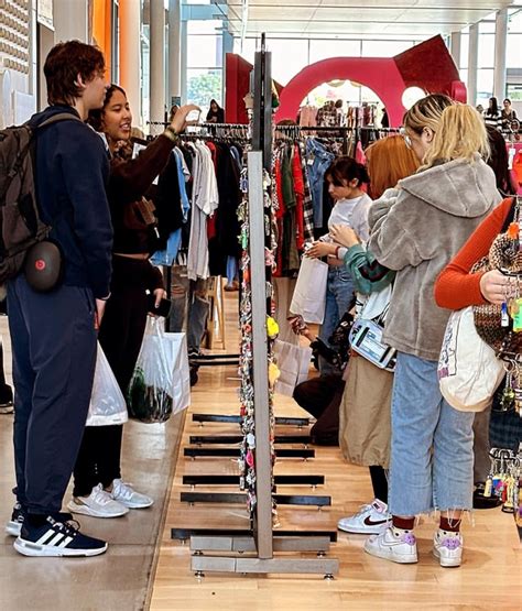 40 Vendors Today Until 6pm At The Siebel Center For Design R Uiuc