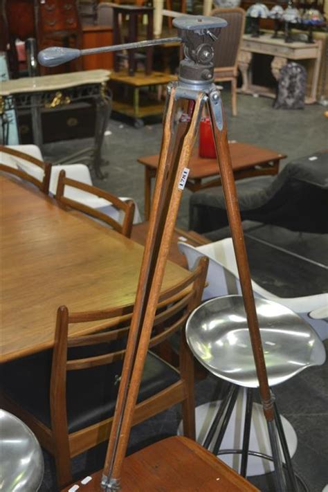 Lot Vintage Timber Tripod