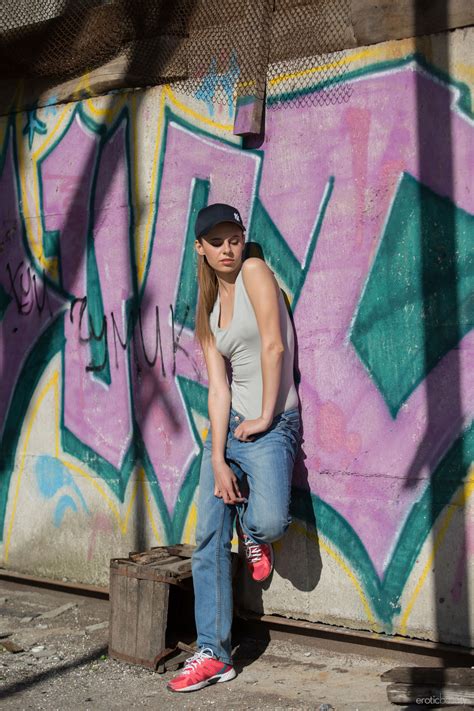 Gracie Graffiti Eb Graffiti Gracie Medium 0003 Porn Pic Eporner