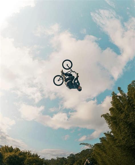 Extreme Soundtracks Vol 3 Pro Bmx Rider Dylan Devitt The Pier