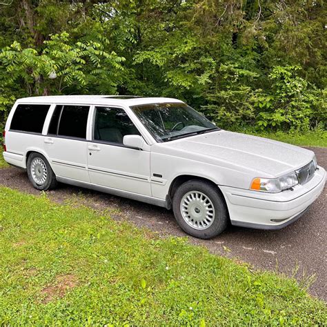 1995 Volvo 960 · Wagon 4d