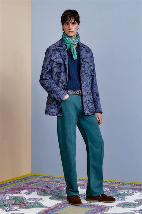 Noah Herbst For Etro Ss26 Mfw Soul Artist Management New York Model And Talent Management Agency