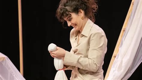 Molt Shi Deu Assemblar De Laura Corominas Espelt Dau Al Sec