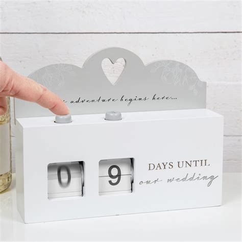 Amore Wedding Countdown Calendar