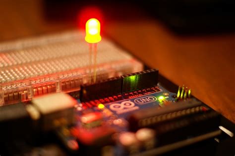 blinking arduino uno board