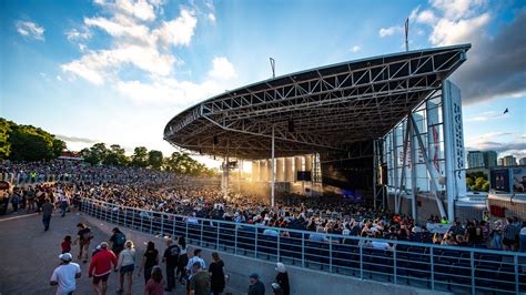 You Dont Want To Miss The Food And Concert Lineup At Budweiser Stage