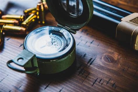 How Do You Read A Compass