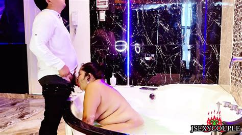 Amazine Lovely Romantic Hot Sex With The Hotel Waiter Blonde Porn Feat