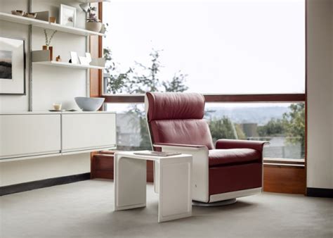 Vitsœ Relaunches 621 Side Table By Dieter Rams Design Dezeen