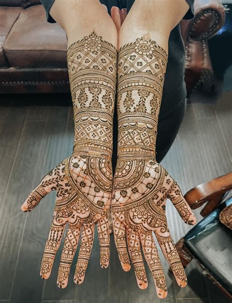 Henna Sunshine Coast