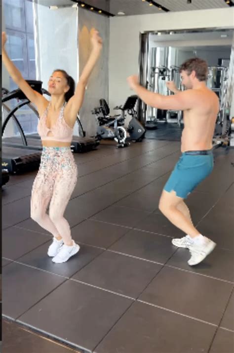 Nicole Scherzinger Kicks Off 2025 With Strength Workout Yahoo Life Uk