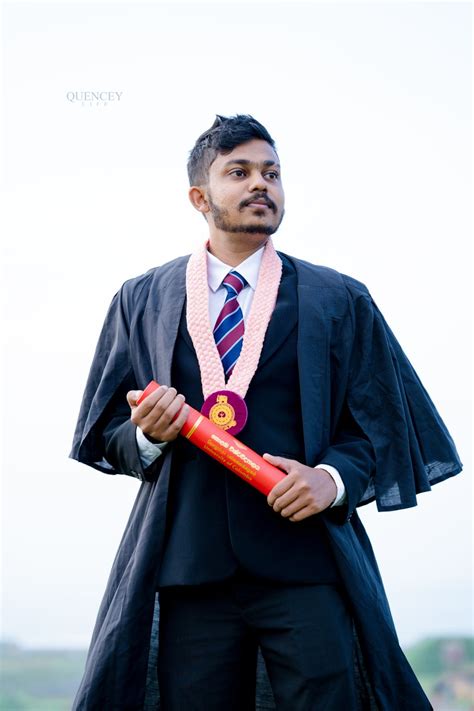 Nadun Theekshana On Linkedin 20221214 📅 Officially Graduated 👩‍🎓 General Convocation 2021