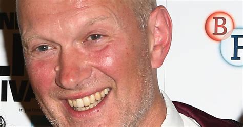 Jonathan Asser Pens Boxing Drama News Screen