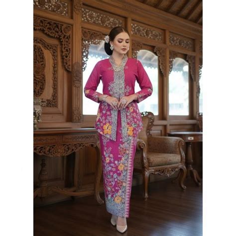 【𝙁𝙖𝙨𝙩 𝙎𝙝𝙞𝙥 🇲🇾 24h】baju Kebaya Anggerik Set Top And Skirt Limited