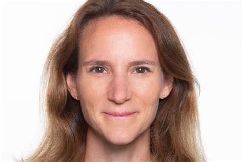 Barbara Ries Archive Versicherungswirtschaft Heute