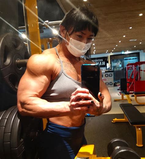 Kim Chun Ri Rasianfitgirls