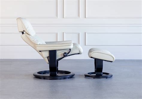 Stressless Ruby Classic Swivel Leather Recliner Scandesigns Furniture