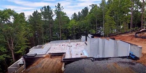 Tea2 Architects This Hill Has The Incline Of A Set Of Facebook