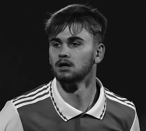 Έχασε την ζωή του πρώην ποδοσφαιριστής της Άρσεναλ ΤΑ ΝΕΑ