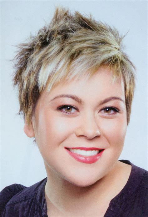 Spikey Pixie Layers 2 Artofit