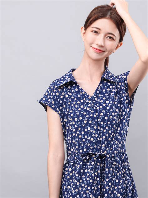 碎花長洋裝 深藍 洋裝 Avilas4reason 提領時尚