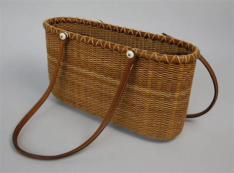 Lisa Ahern Contemporary Nantucket Basket Lisa Ahern Contemporary Nantucket Basket Rafael