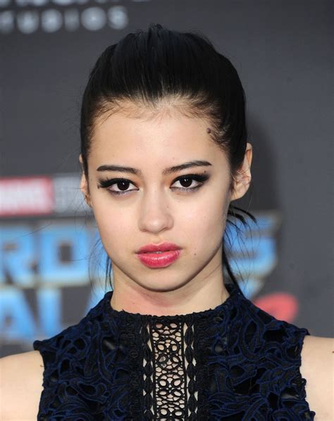 Amber Midthunder Hawtcelebs