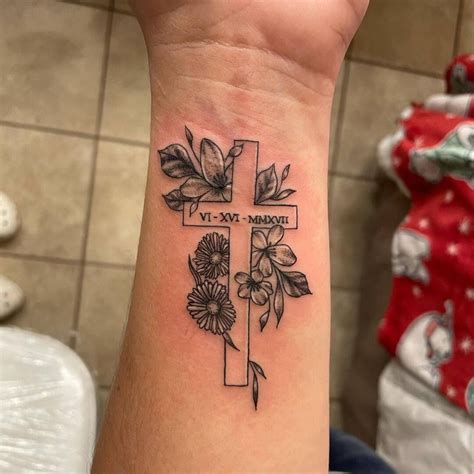Floral Cross Tattoos For Women Meaningful Art With Elegant Symbols