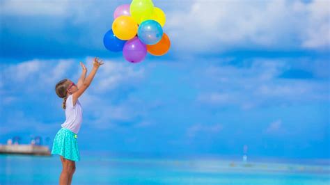 The Four Signs Its Time To Let Go Of Something