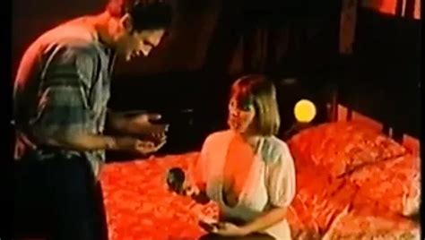 空姐在飞行前被干 Xhamster